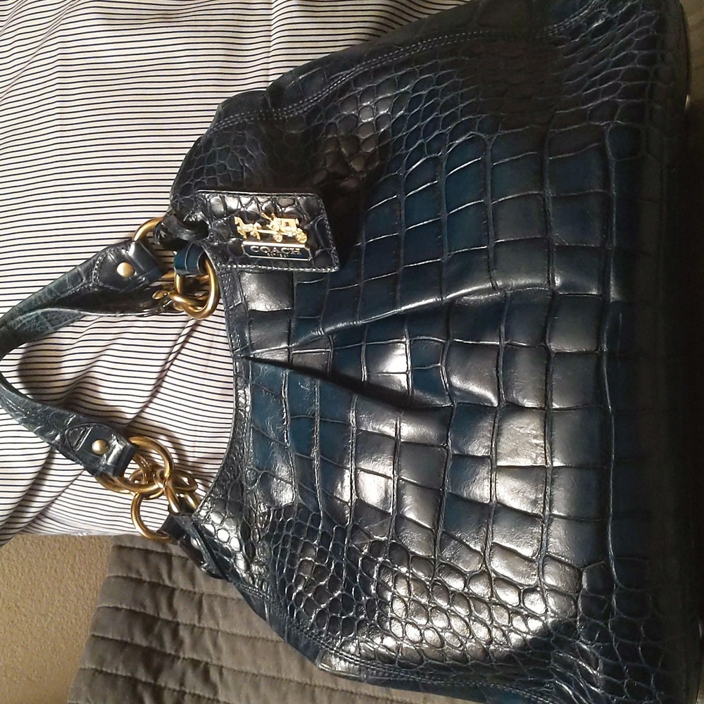 Coach Alligator Shoulder Bag In Dark Blue - Gem